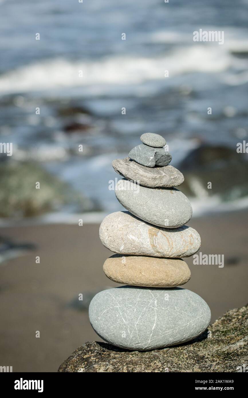 Rock cairn beach hi-res stock photography and images - Alamy