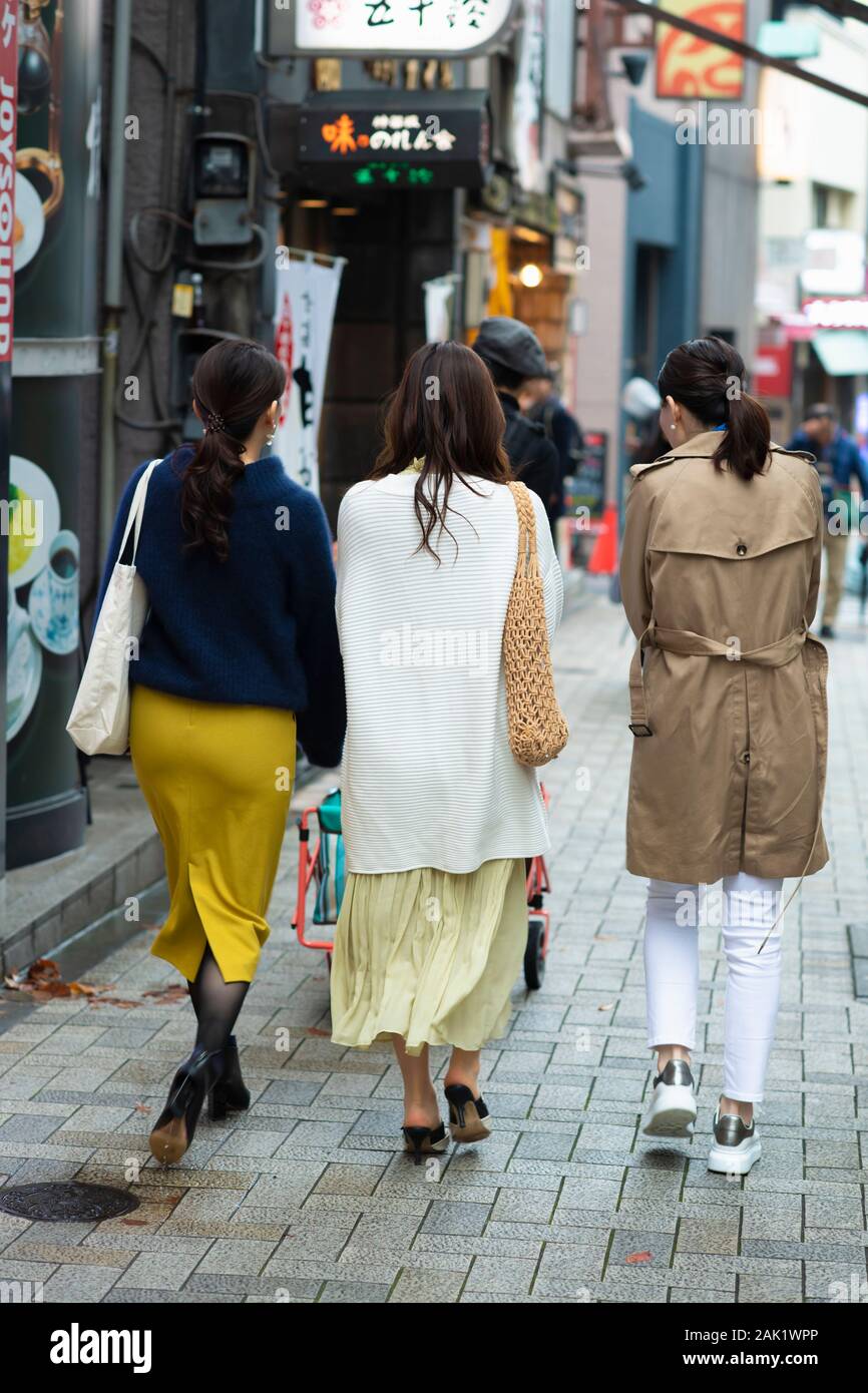 Vertical view walk through autumn hi-res stock photography and images ...