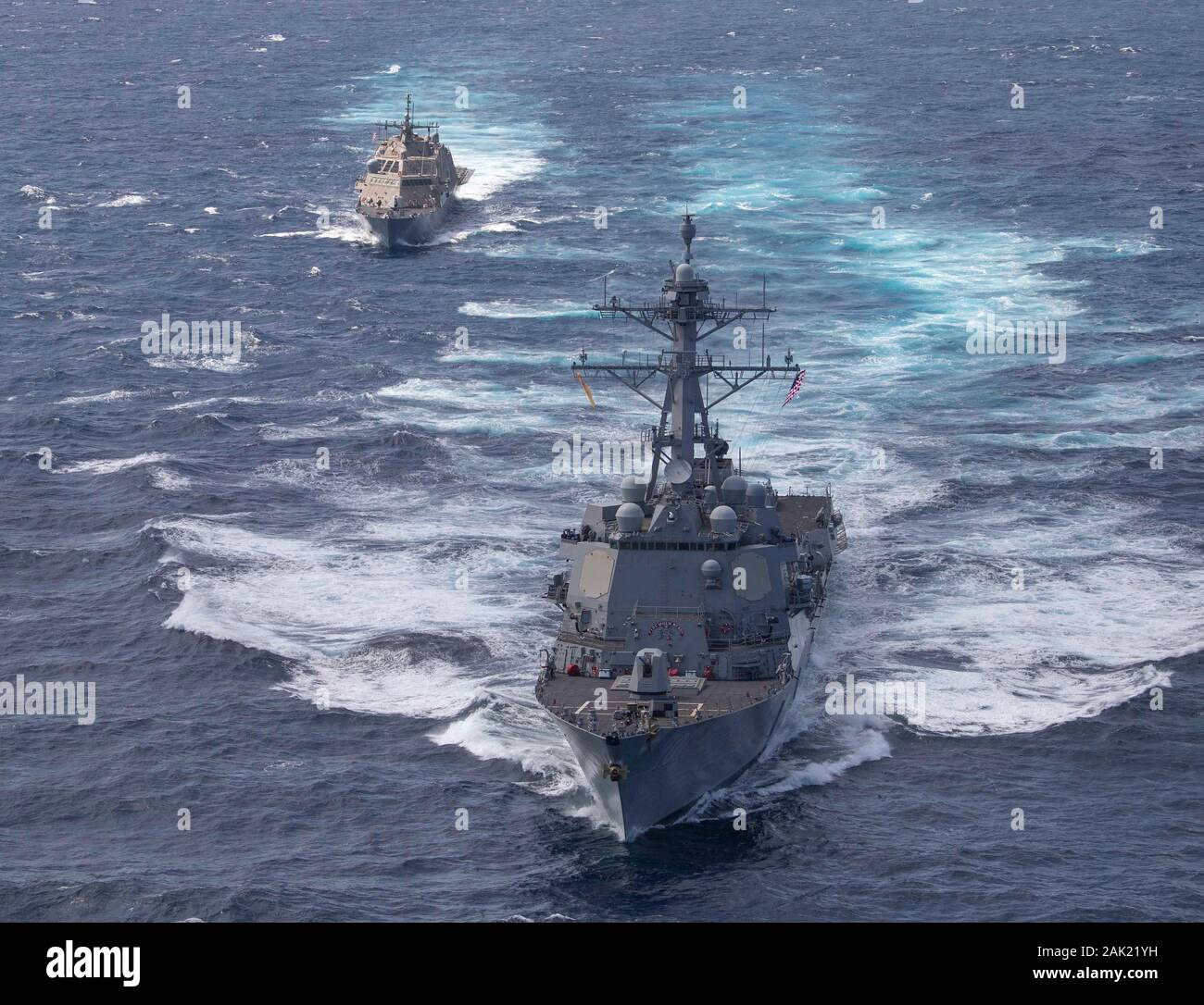 200104-N-DW182-2341 ATLANTIC OCEAN (Jan. 4, 2020) The Freedom-variant ...