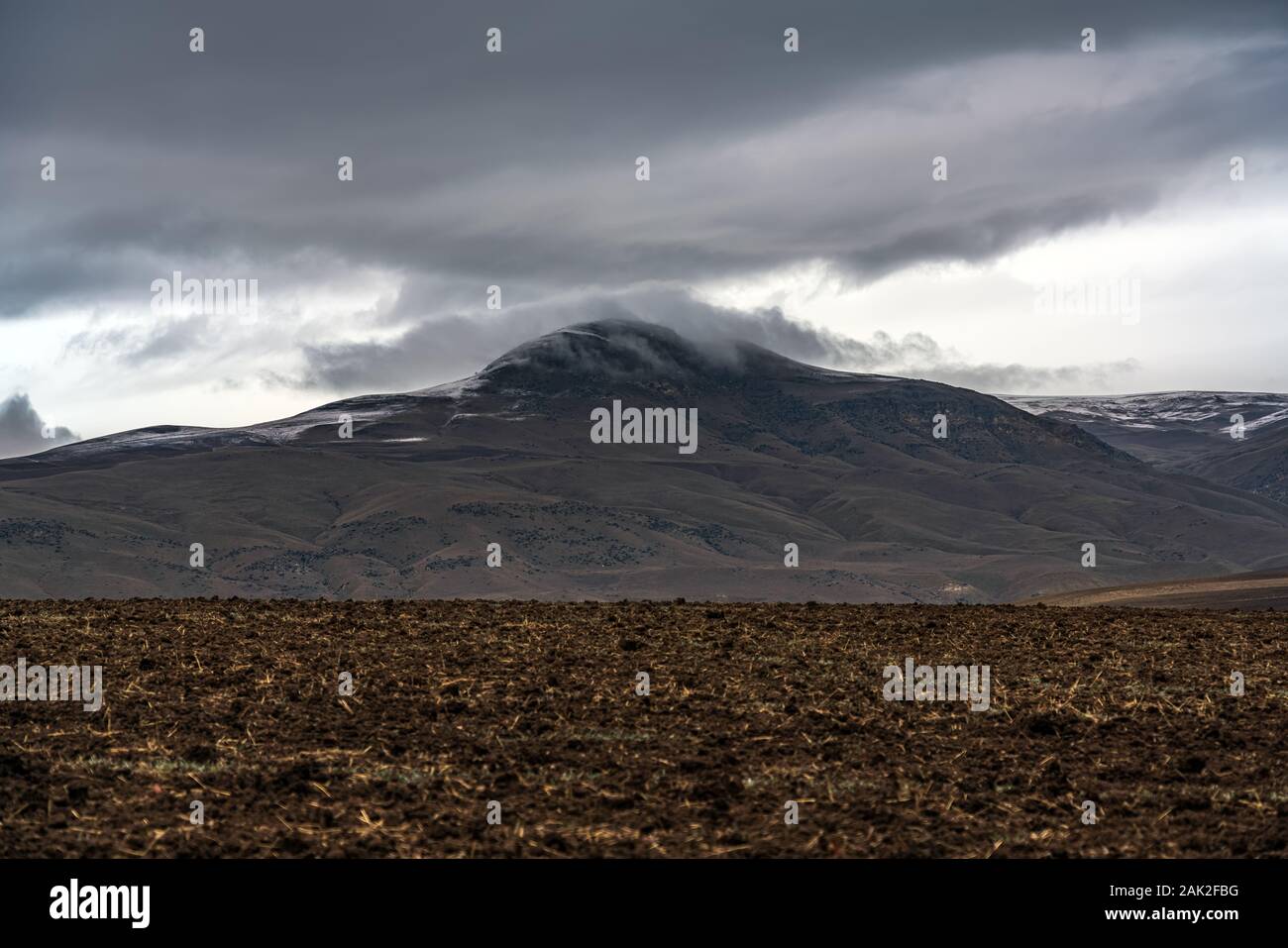 Gloomy cloud hi-res stock photography and images - Alamy