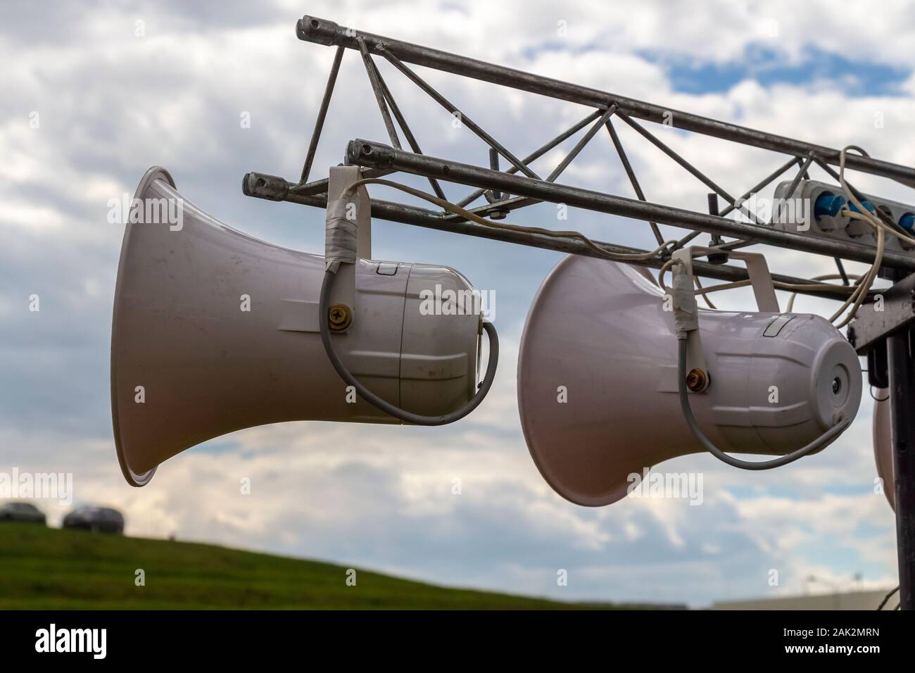 Stadium speaker system hi-res stock photography and images - Alamy