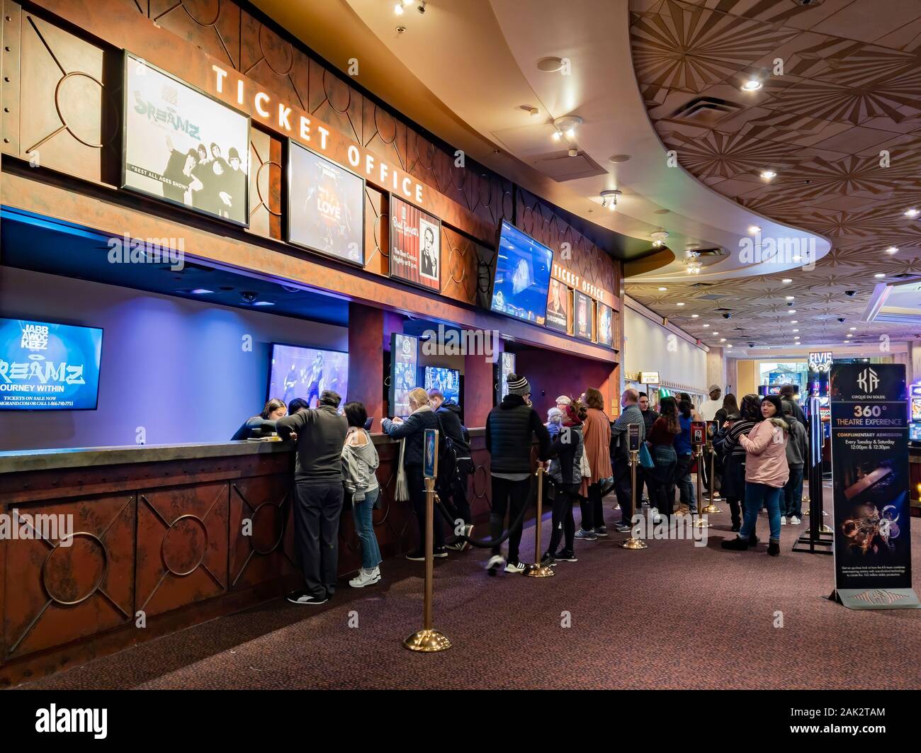 Mgm grand hotel interior hi-res stock photography and images - Alamy