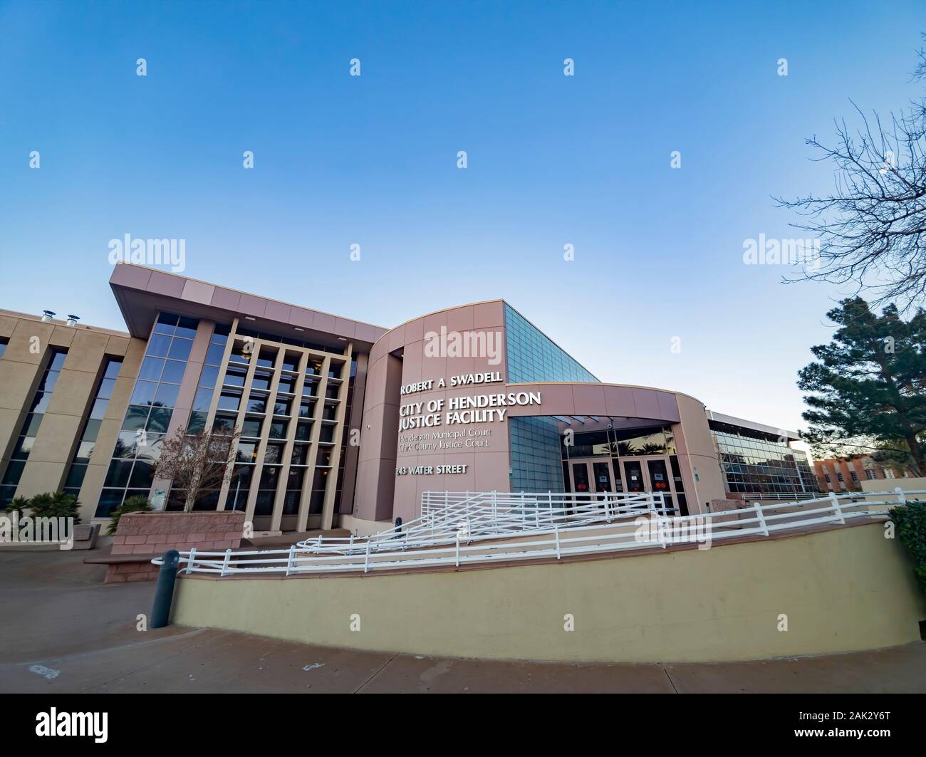 Robert a swadell hi-res stock photography and images - Alamy