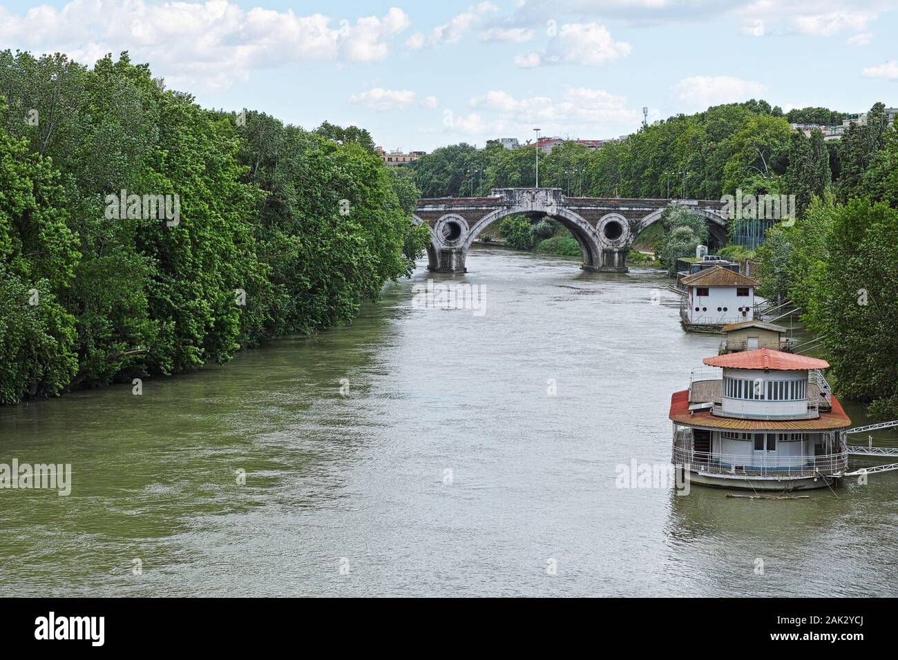 the River Tiber between the Regina Margherita bridge and the Matteotti ...