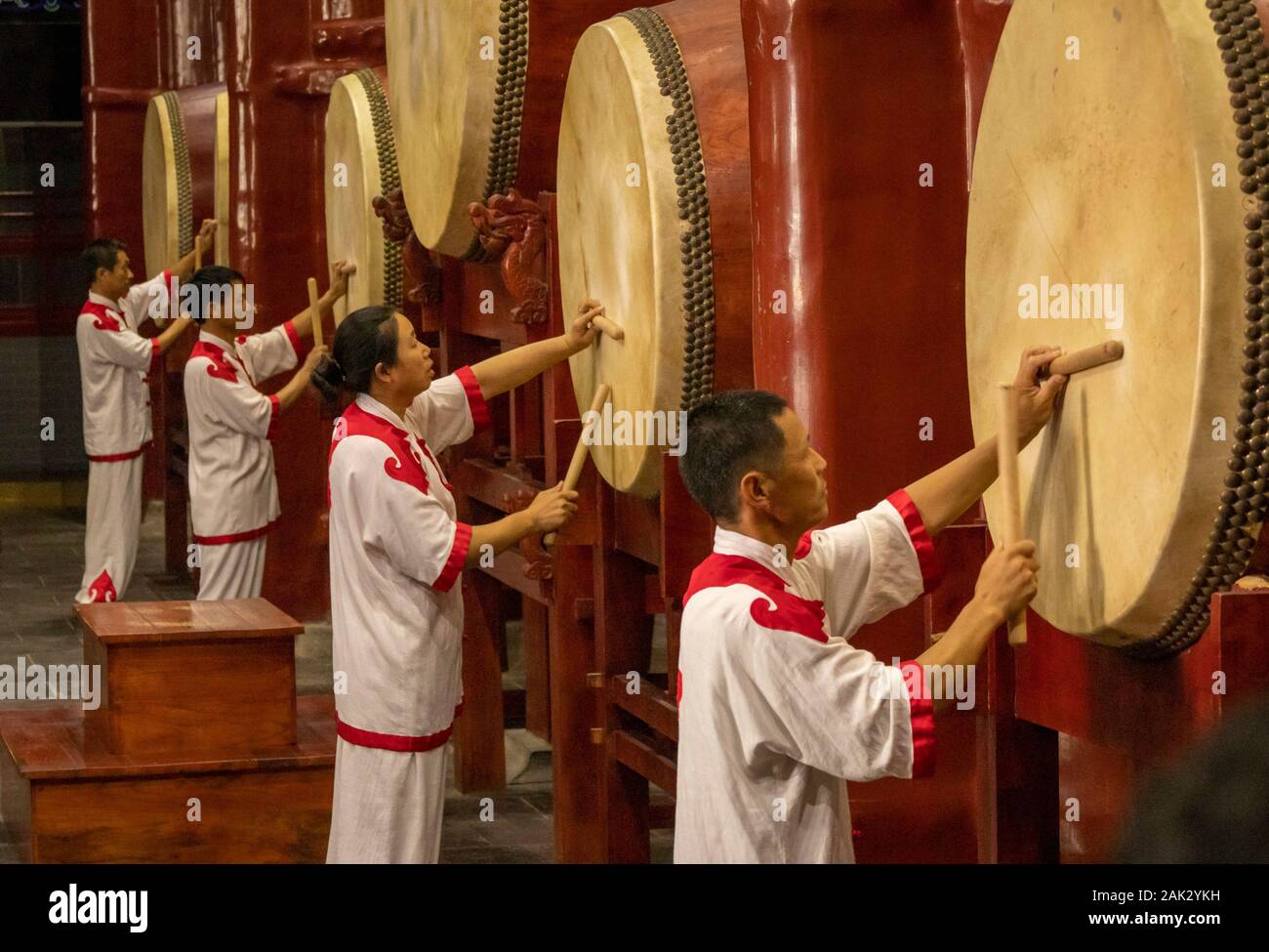 Drum tower hi-res stock photography and images - Alamy