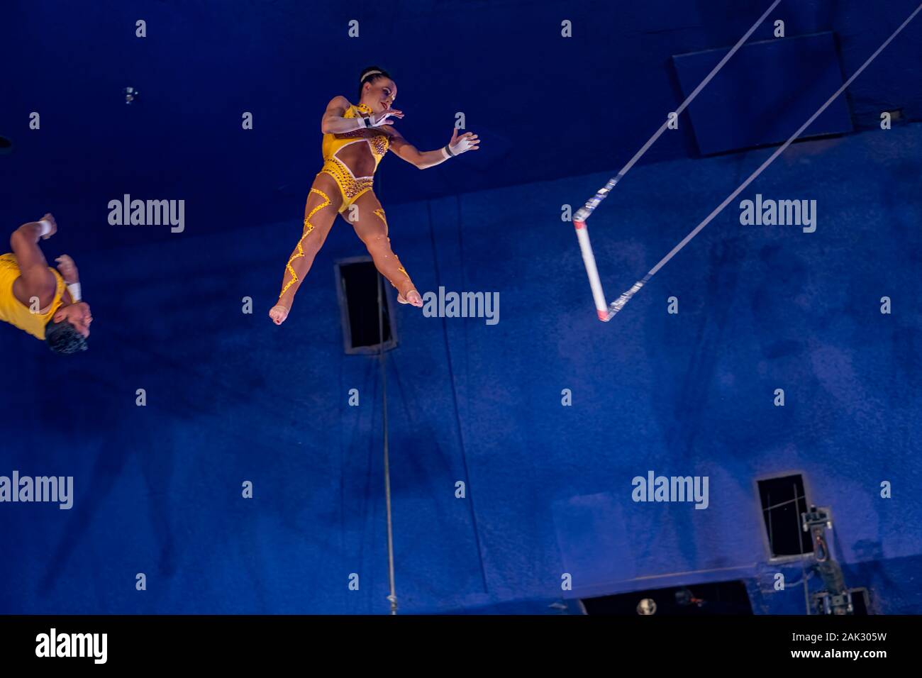 Las Vegas, JAN 4: Free Acrobatic Troupe show in the famous Circus ...