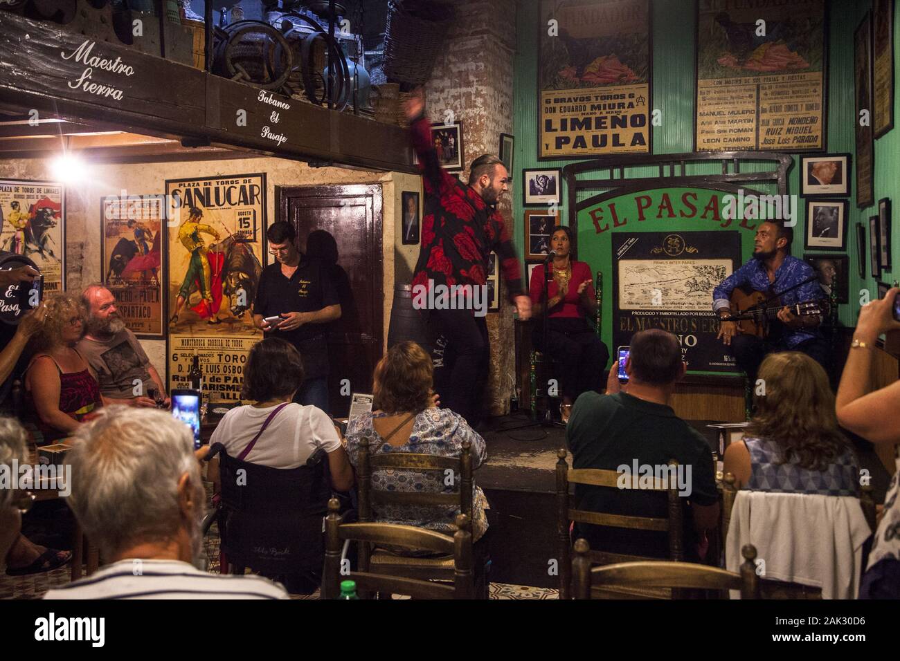 El pasaje restaurant hi-res stock photography and images - Alamy