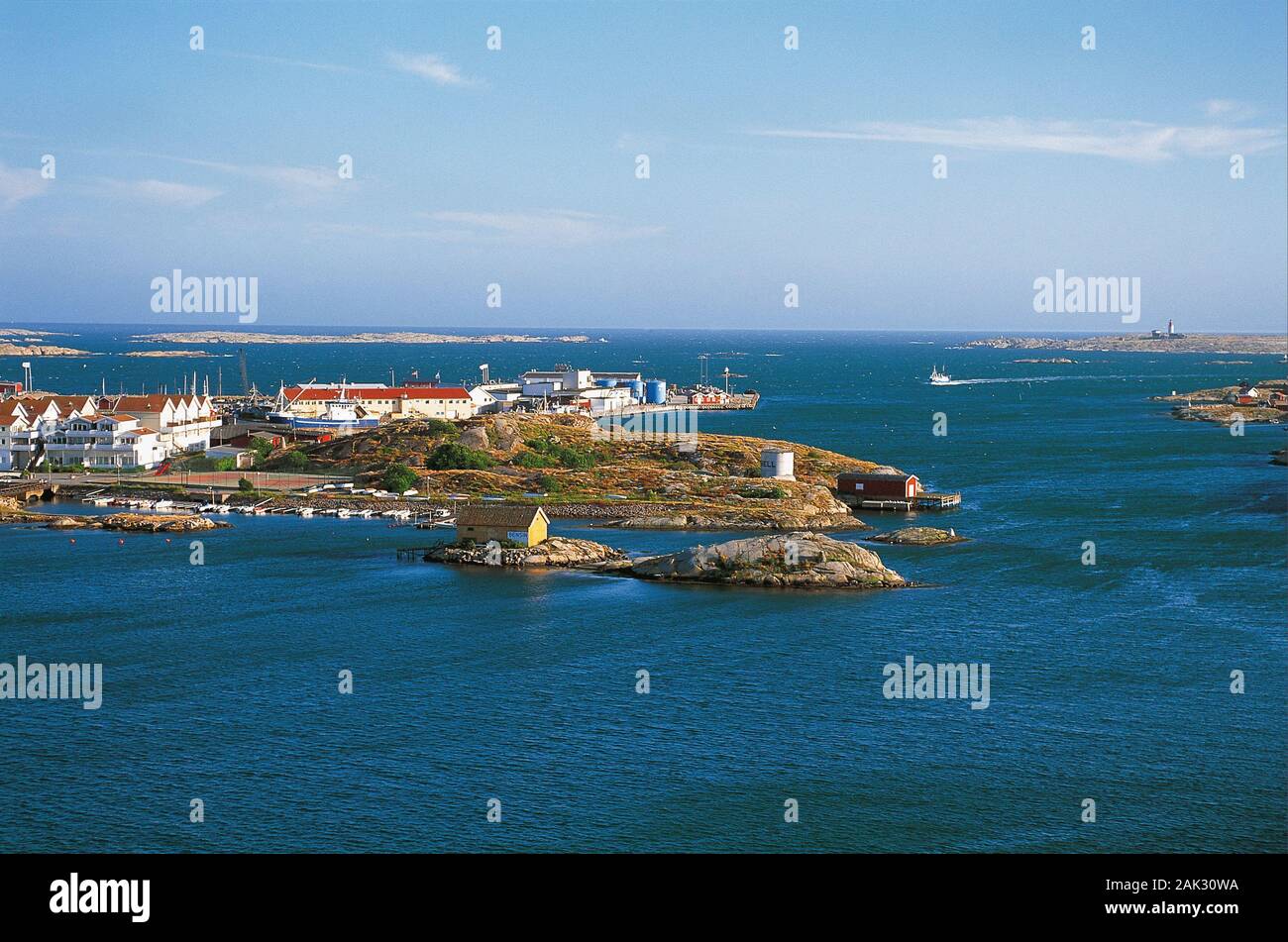 View rough skerry scenery hi-res stock photography and images - Alamy
