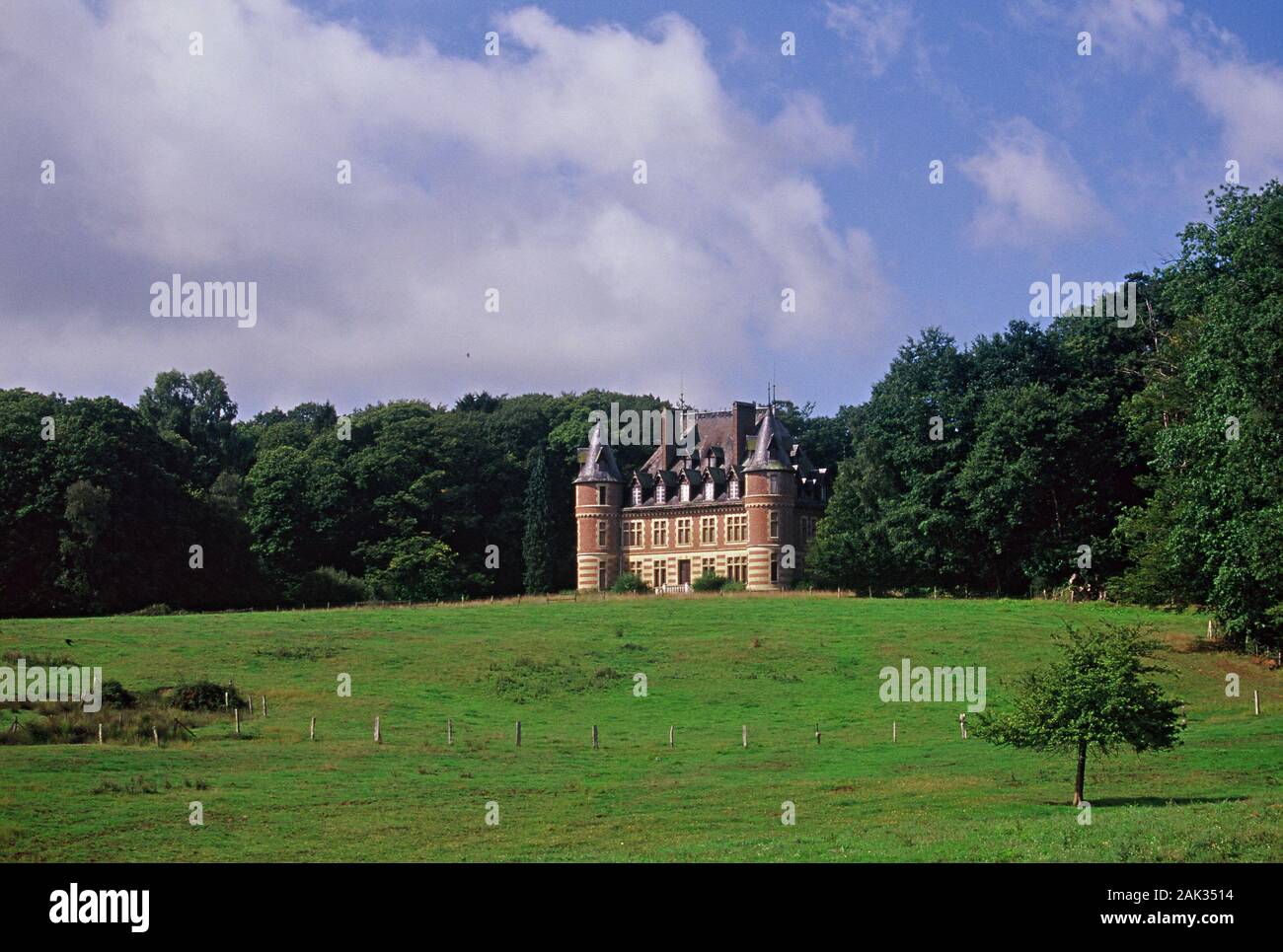 Bray castle hi-res stock photography and images - Alamy