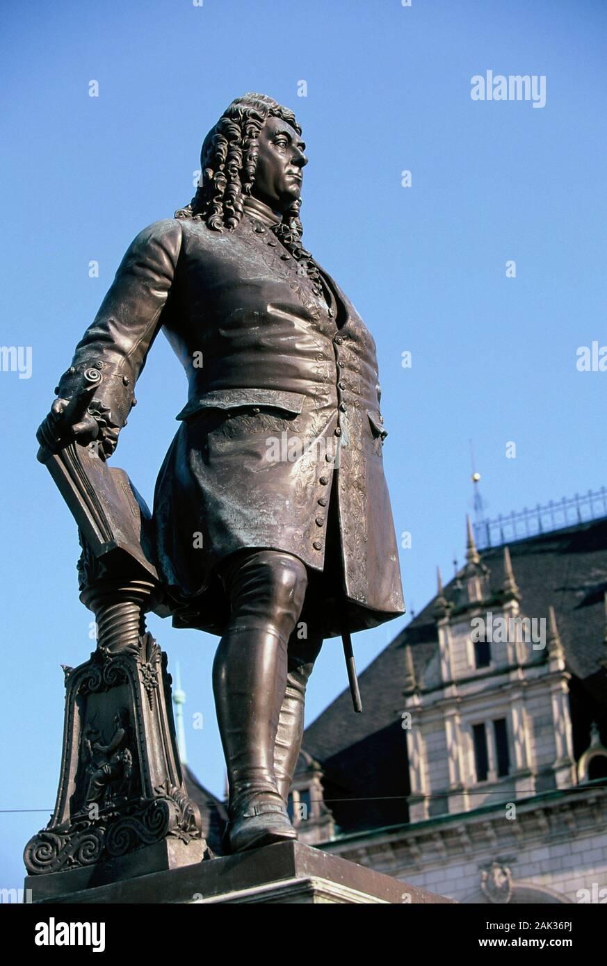 Georg friedrich händel statue hi-res stock photography and images - Alamy