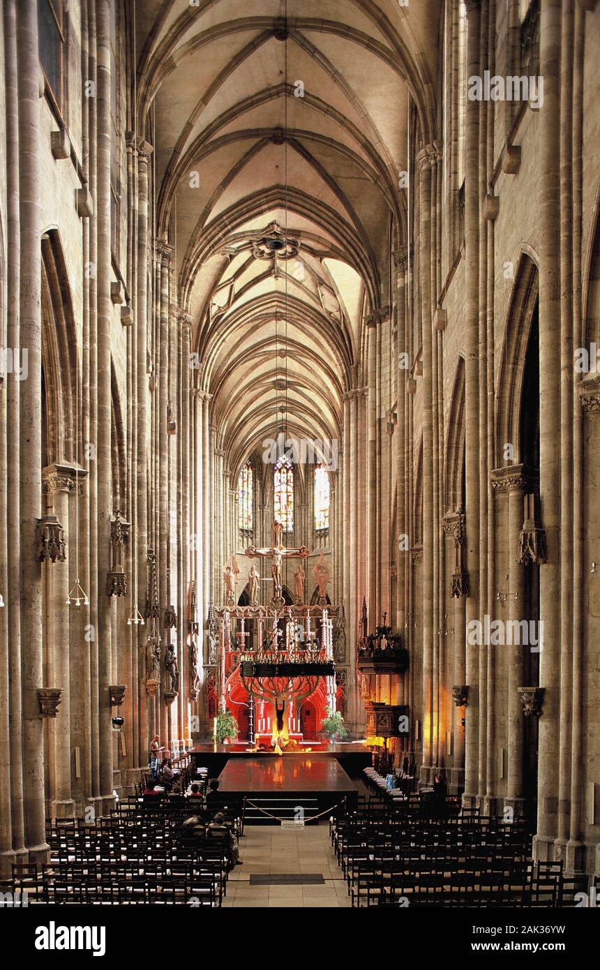 Groined hi-res stock photography and images - Alamy