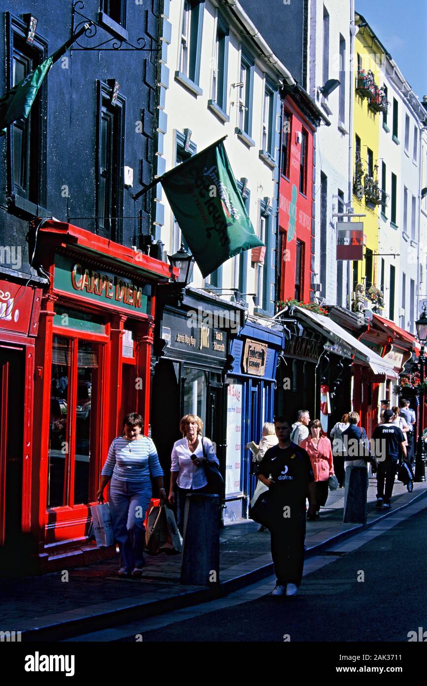 Kilkenny high street hi-res stock photography and images - Alamy