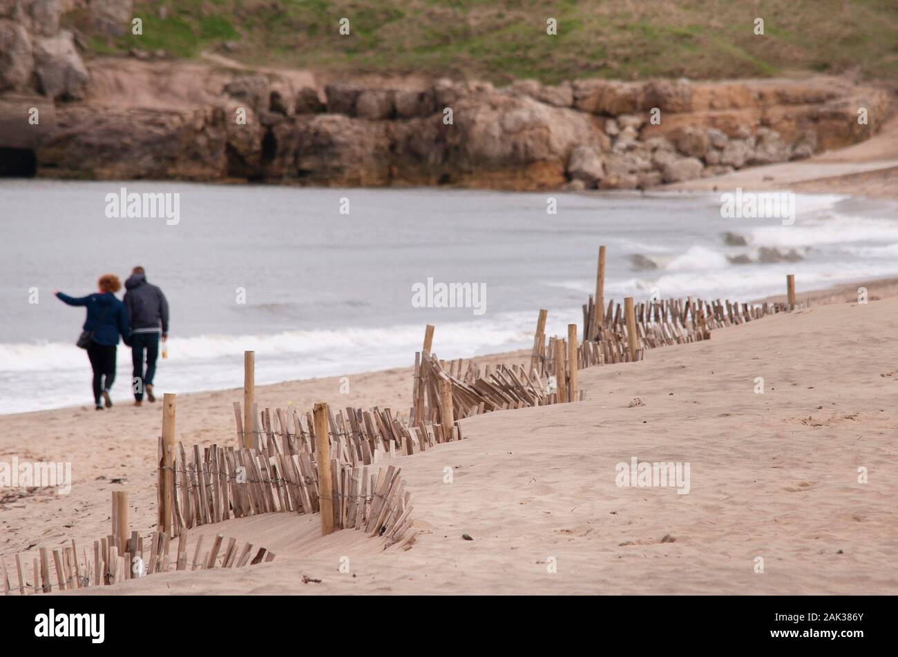 Sand trap fencing,Sandhaven beach, South Shields, South Tyneside Stock ...