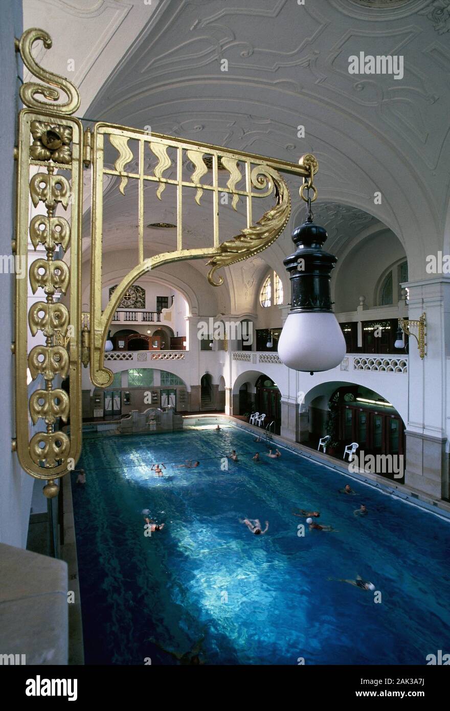 Sports swimming retro hi-res stock photography and images - Alamy