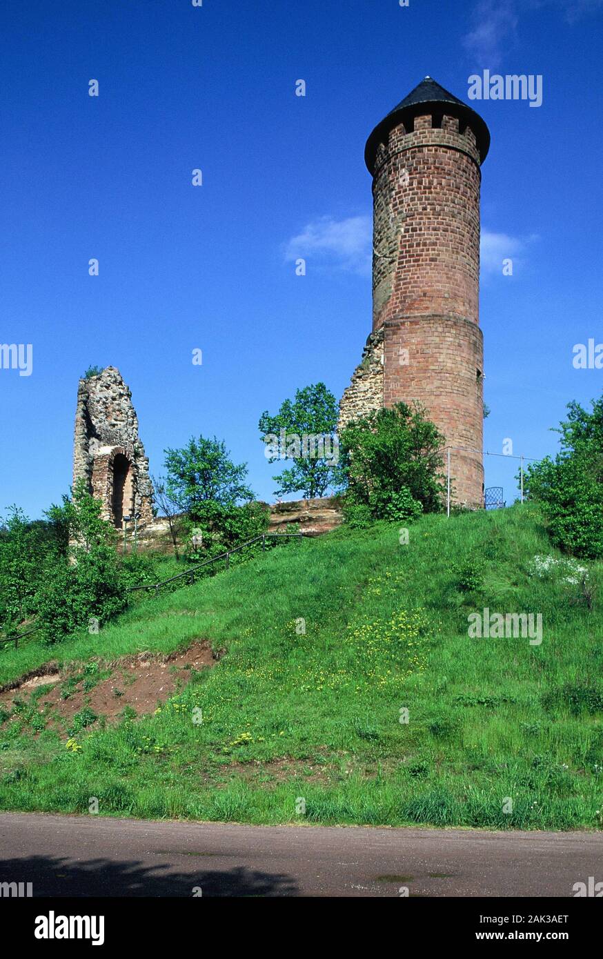 The Saarland is located in the southwest of Germany and borders on the ...