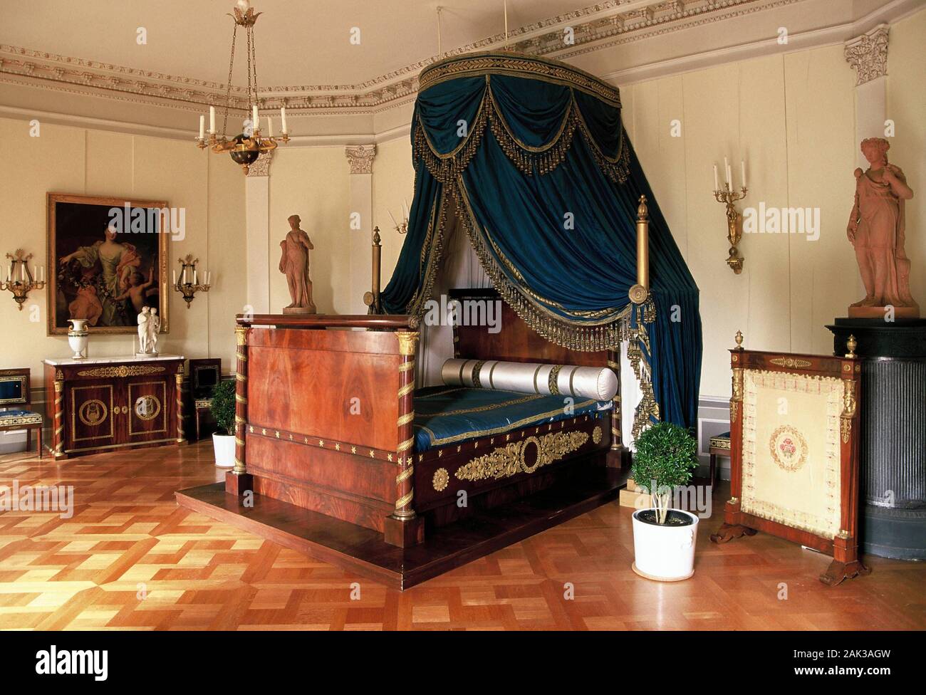 Empire Style Furniture Bed