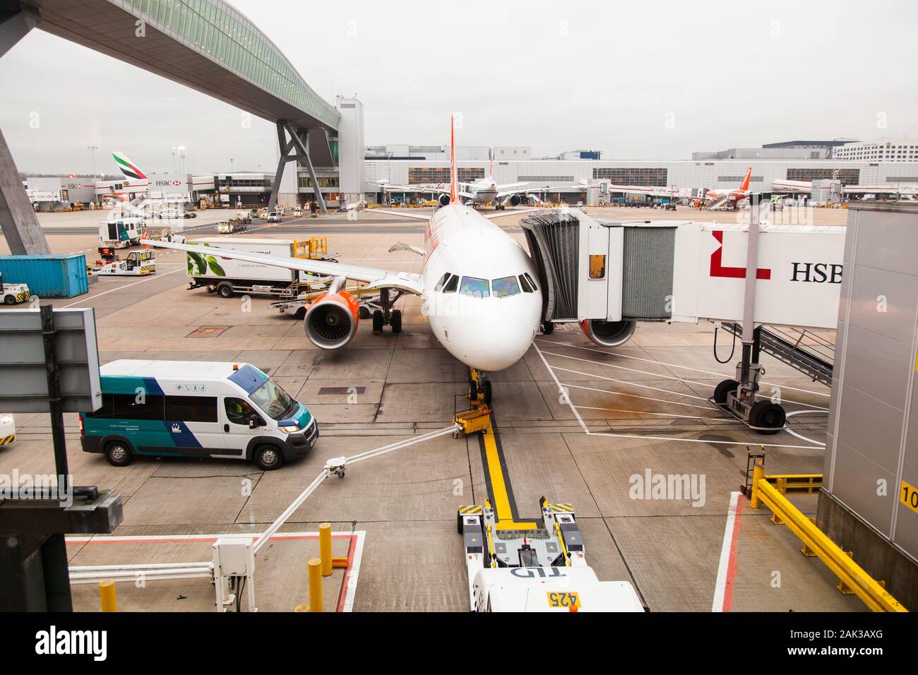 Easyjet passenger jet at london gatwick lgw hi-res stock photography ...
