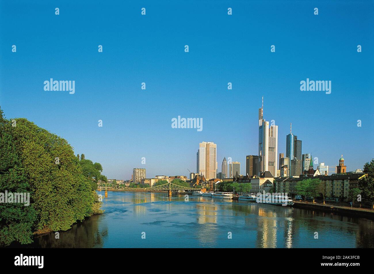 Mainhatten hi-res stock photography and images - Alamy