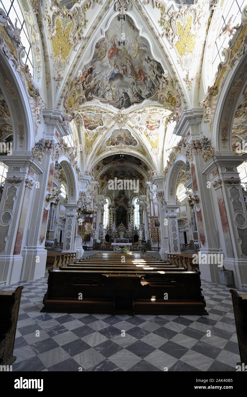 Innenansicht des Kloster Neustift bei Brixen, Südtirol, Italien | usage ...
