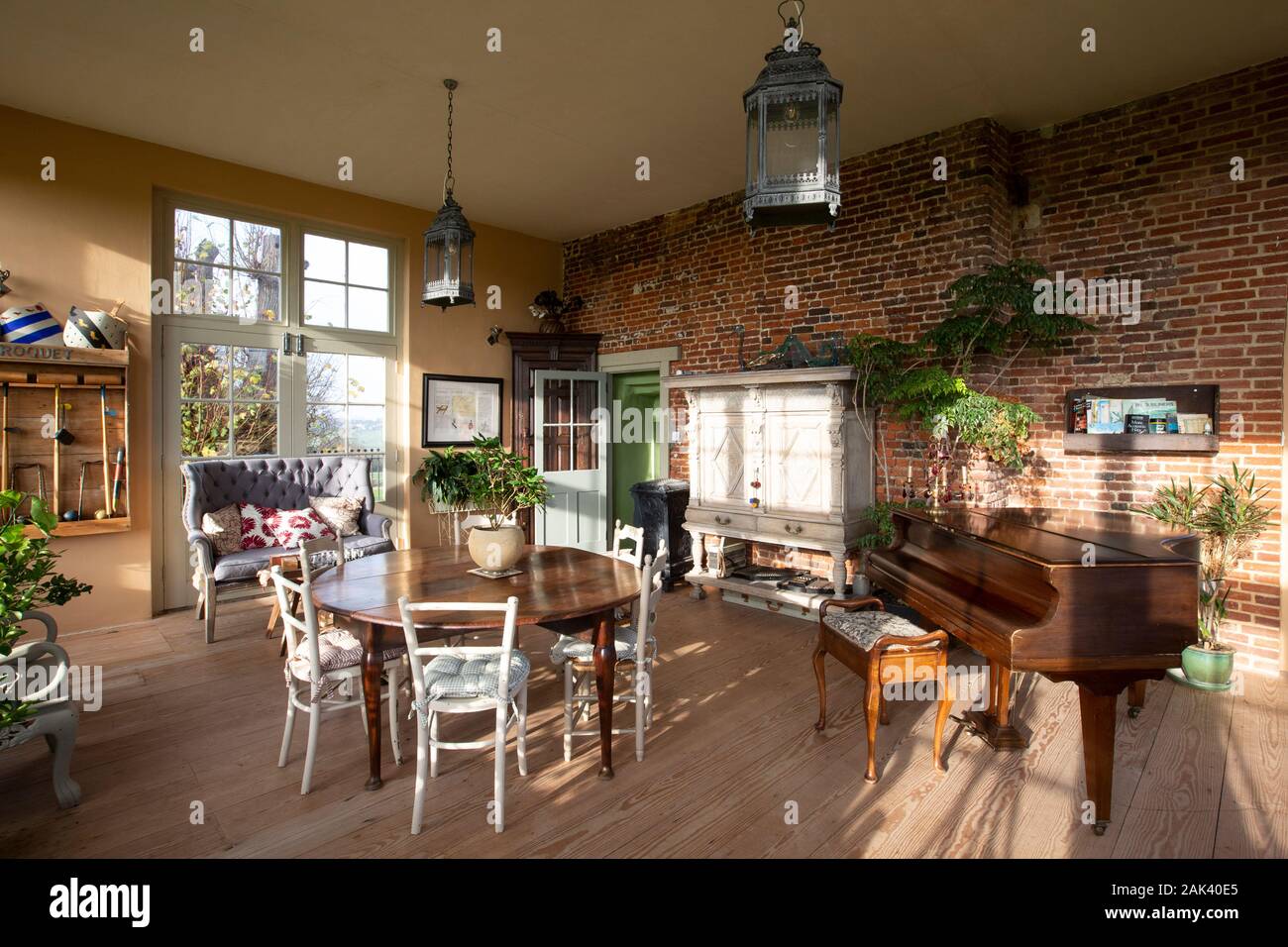 Inside Shurland Hall, the house that played host to Henry VIII, the RAF ...