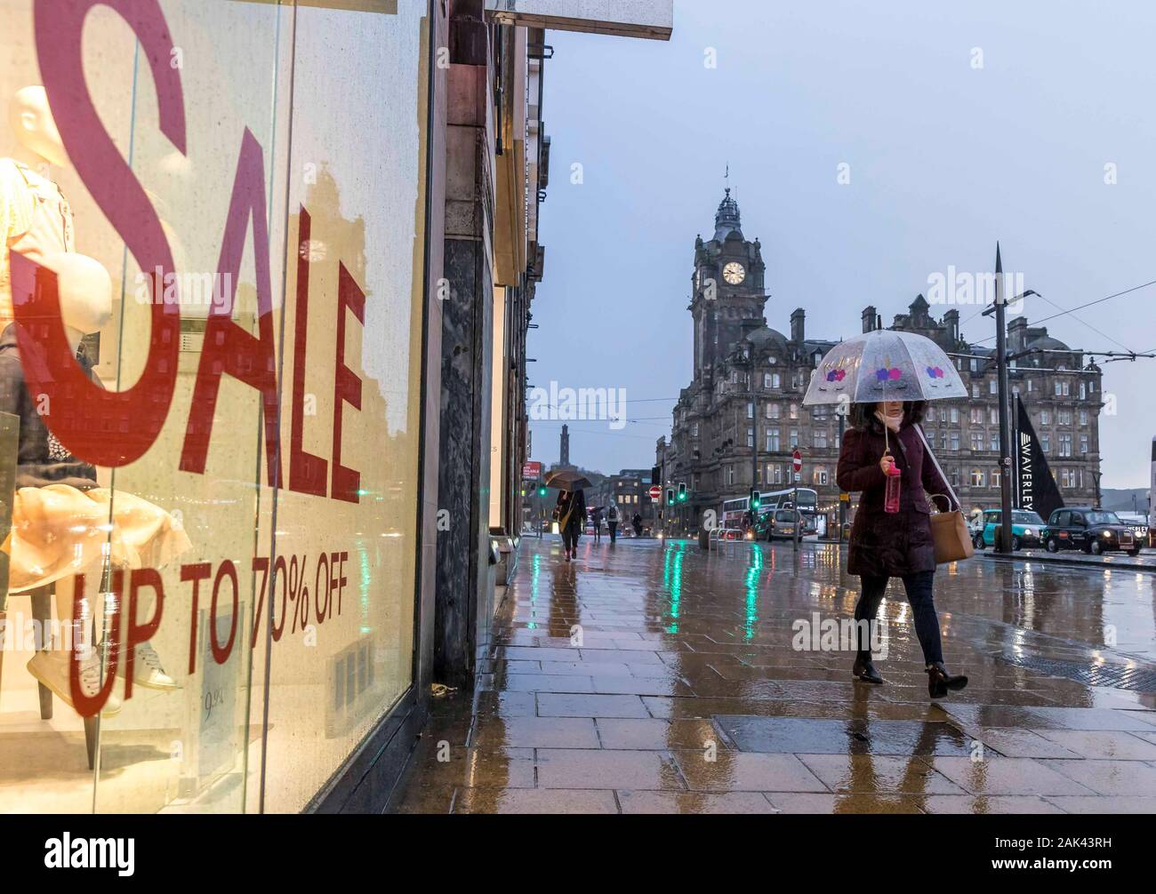 Edinburgh, United Kingdom. 07 January, 2020 Pictured: Strong winds hit ...