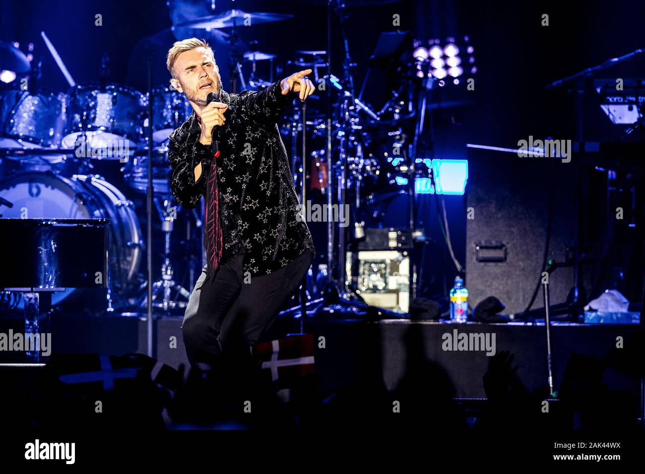 Take that pop group hi-res stock photography and images - Alamy