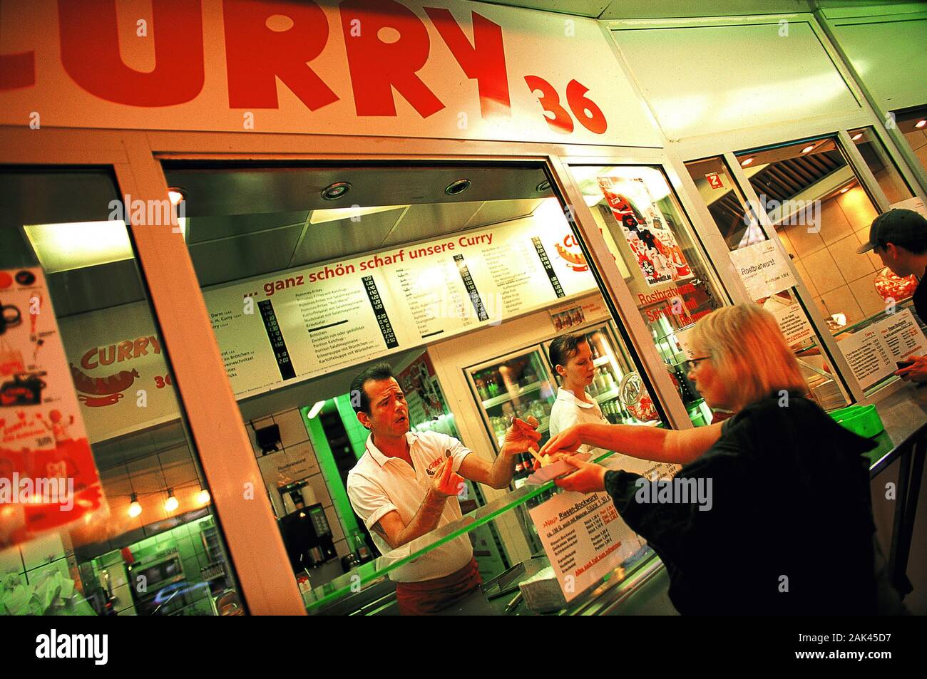 Wurst bei "Curry 36", Berlin | usage worldwide Stock Photo - Alamy