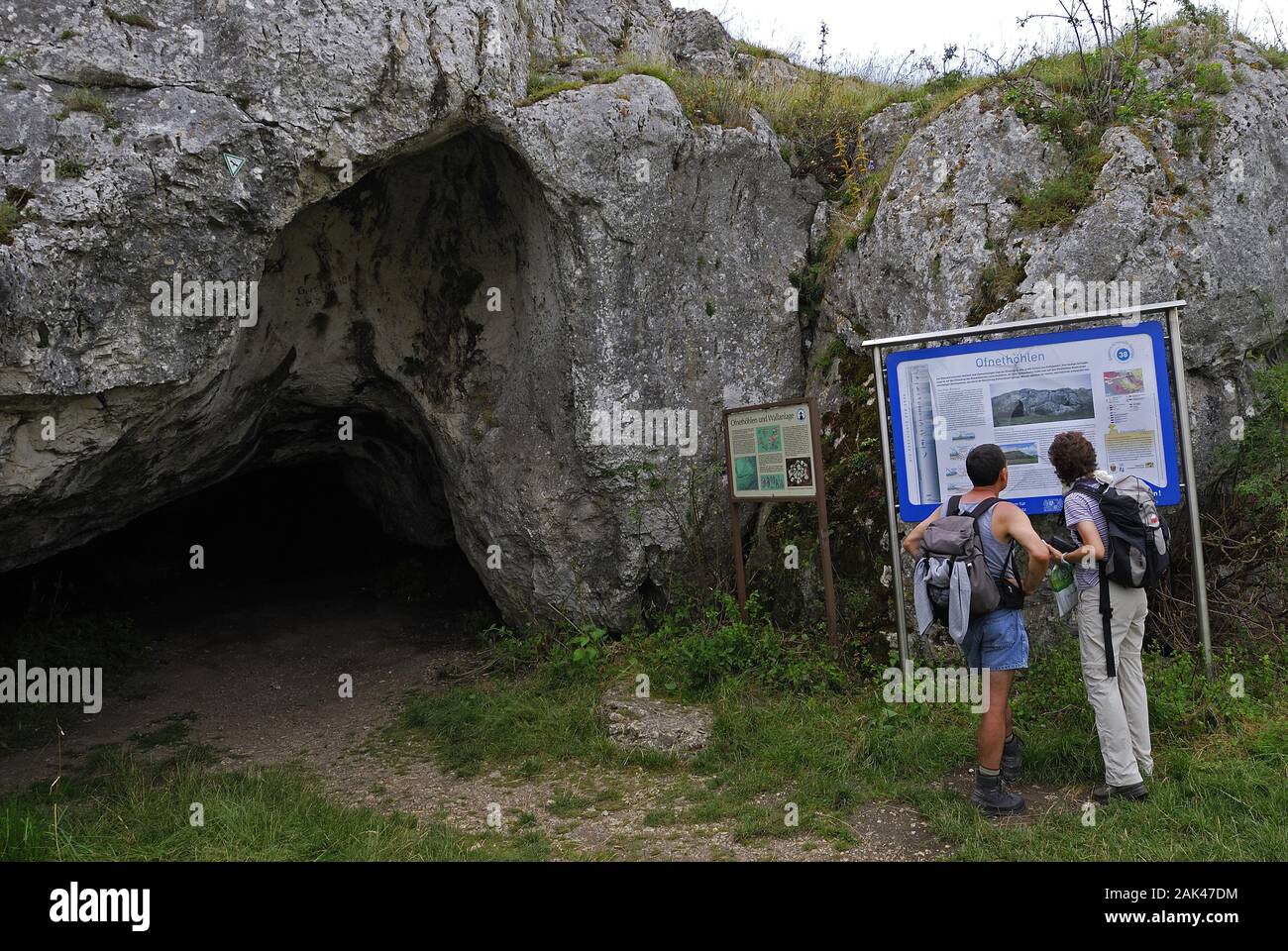 Ofnet-Höhlen bei Nördlingen, Altmühltal | usage worldwide Stock Photo ...