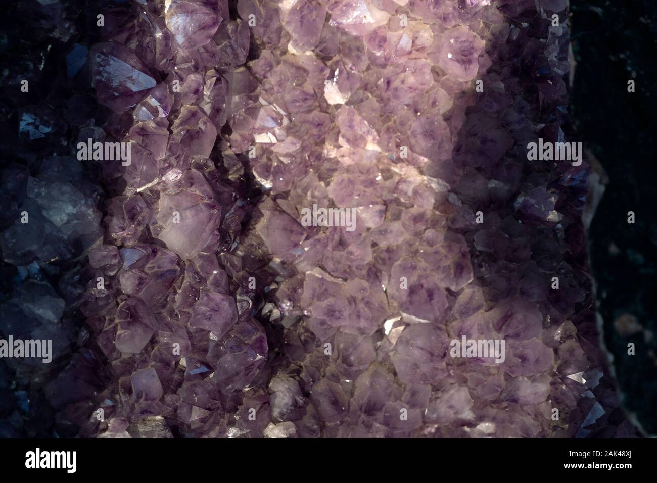 Big amethyst hi-res stock photography and images - Alamy