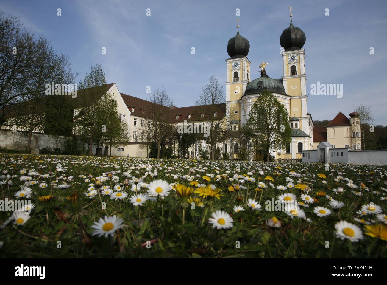 Abbey metten hi-res stock photography and images - Alamy