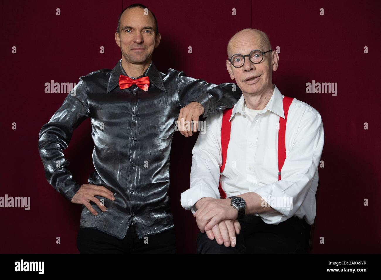 Dresden, Germany. 07th Jan, 2020. Michael Meinel (l), chairman of the ...