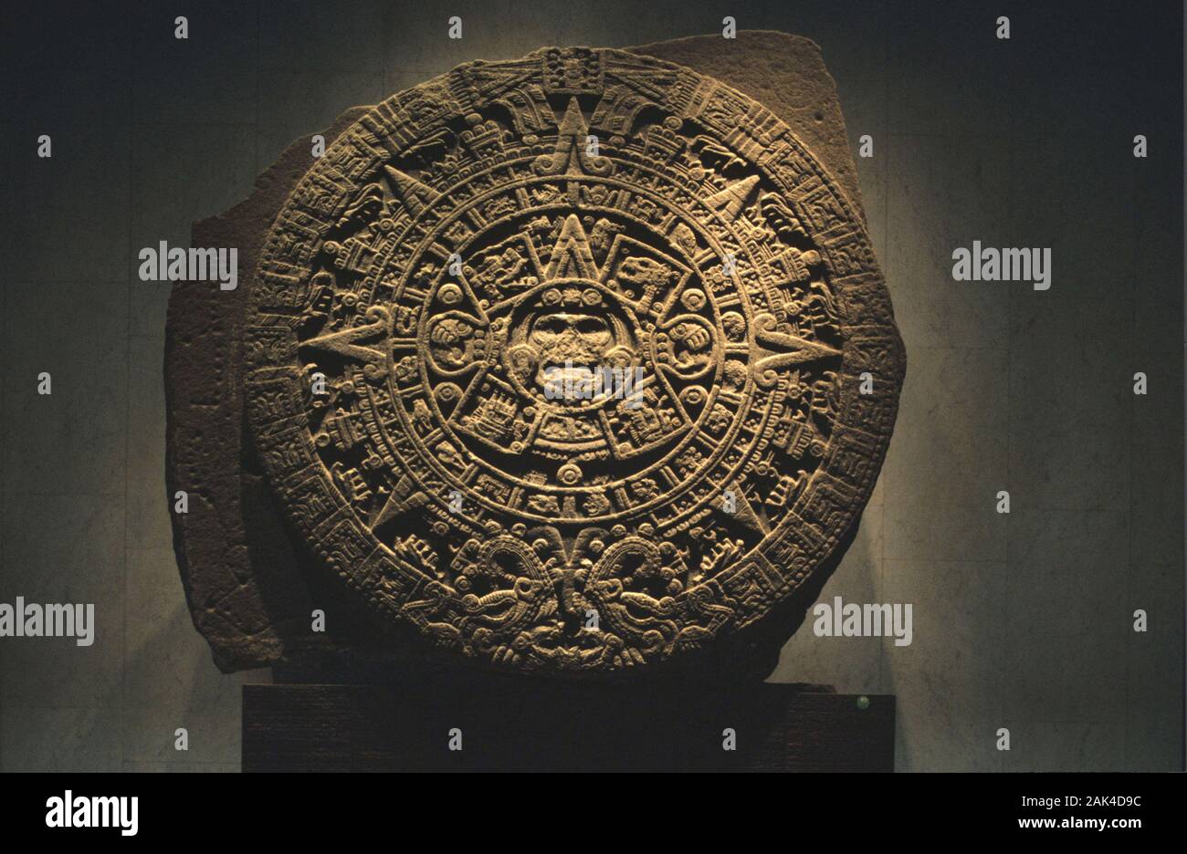 Mexico: "stone of the fifth sun" in the anthropology museum in Mexico ...