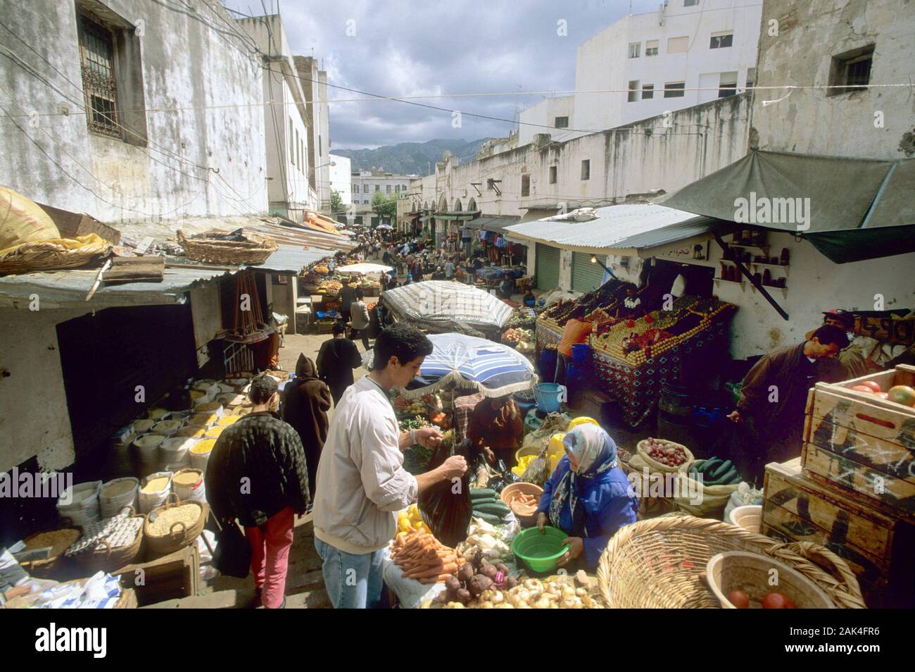 Morocco: Fès - People on the Market | usage worldwide Stock Photo - Alamy