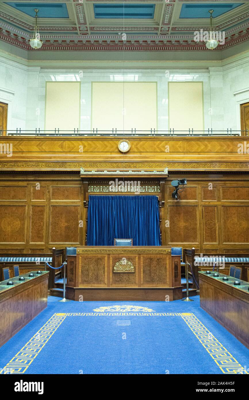 Empty chamber hi-res stock photography and images - Alamy