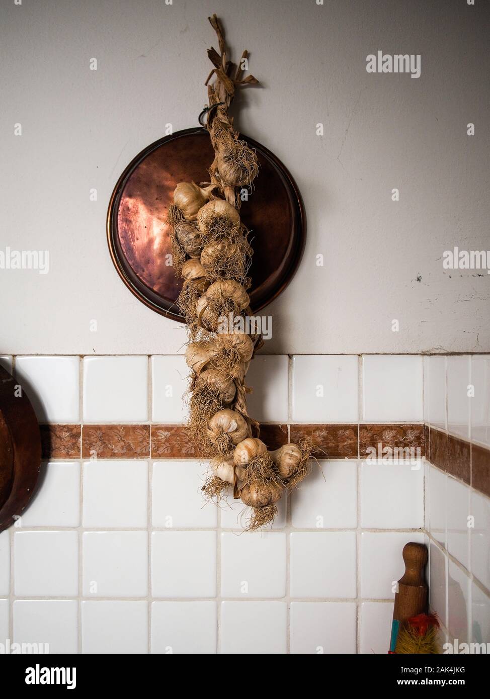 old rustic copper pan Stock Photo - Alamy