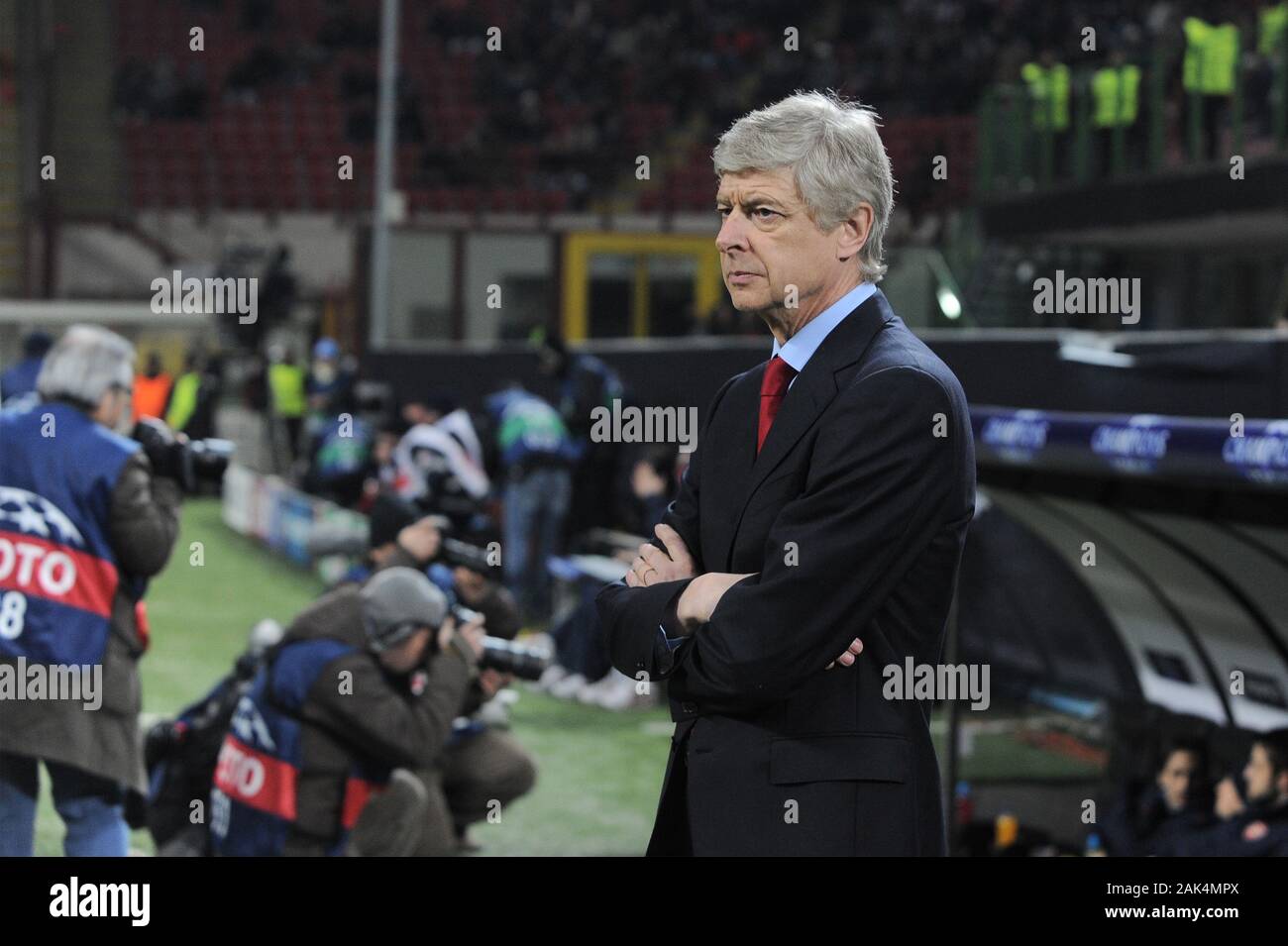 Arsenal coach hi-res stock photography and images - Alamy