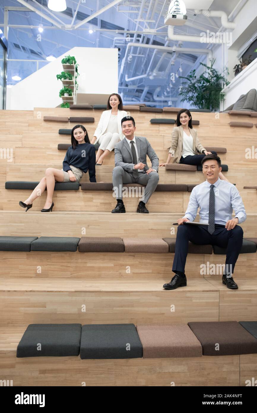 Chinese business people in lecture hall Stock Photo - Alamy