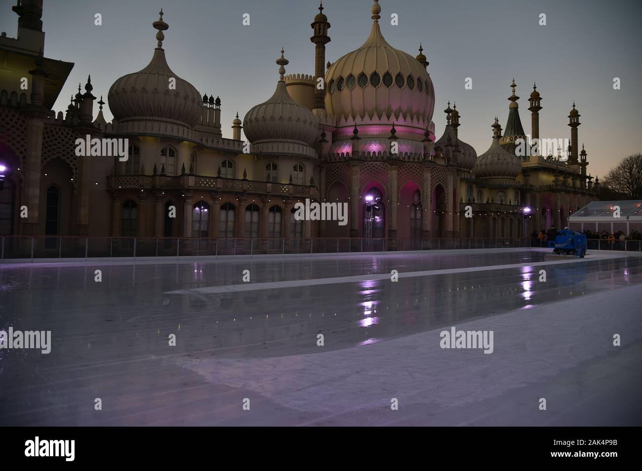 Royal pavilion brighton christmas hi-res stock photography and images ...