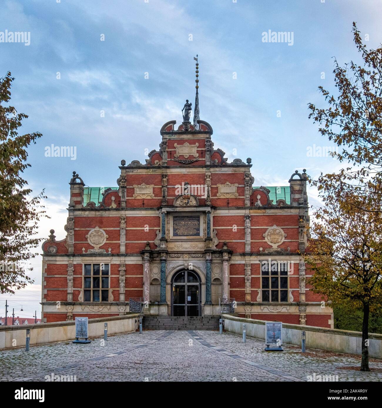 Børsen, 17th-century Stock Exchange building. Historic Listed Dutch ...