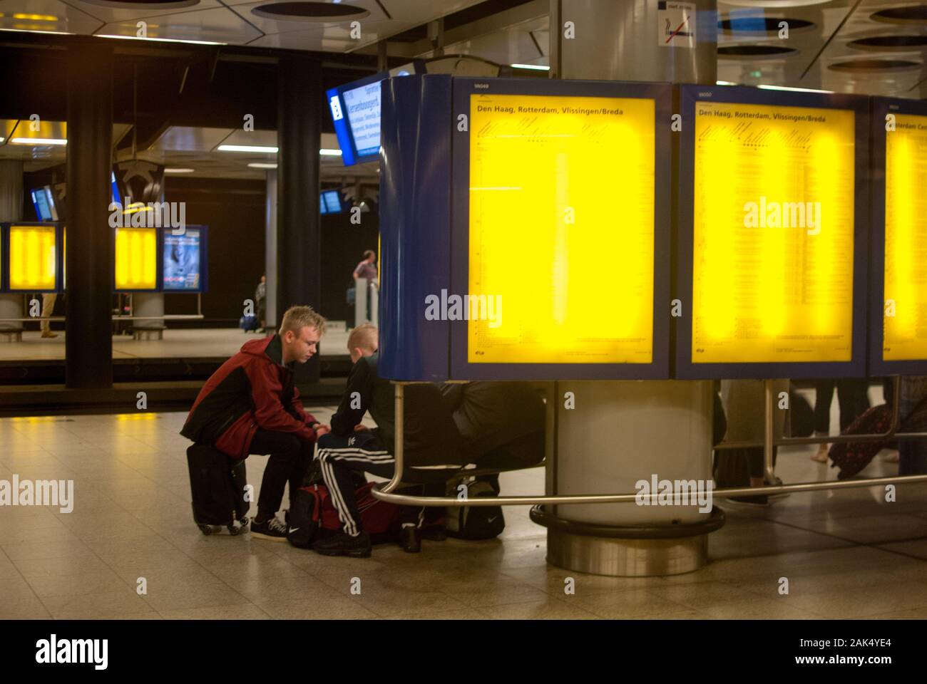 People waiting for the next train at the metro station hi-res stock ...