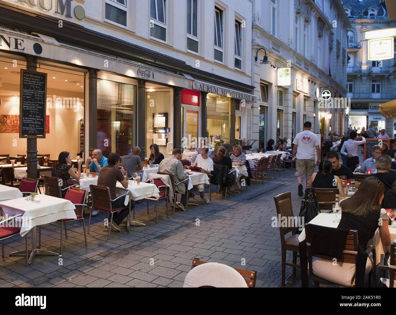 Altstadt restaurants hi-res stock photography and images - Alamy