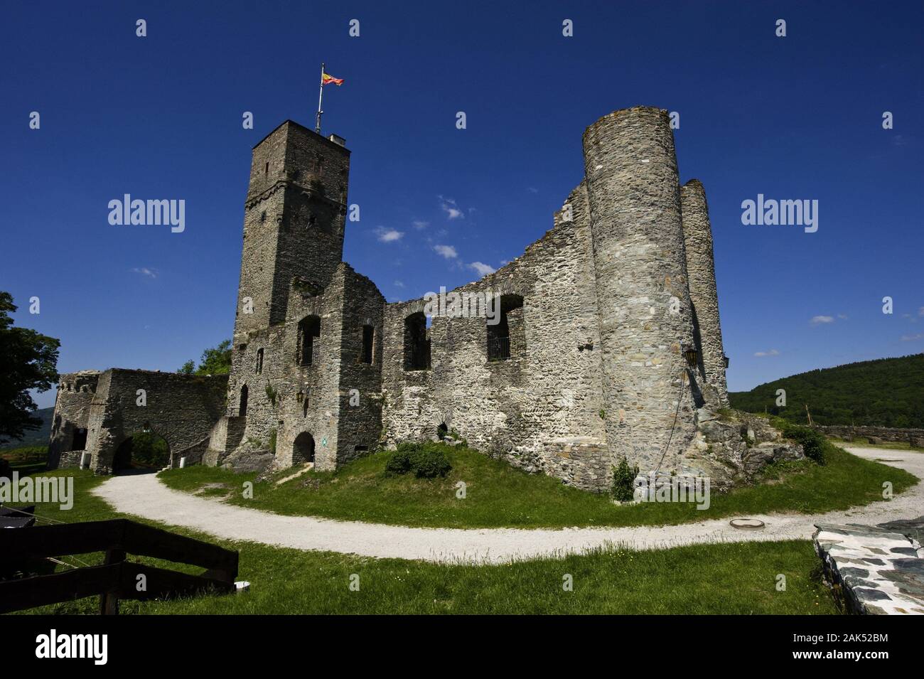 Burg Konigstein Im Taunus