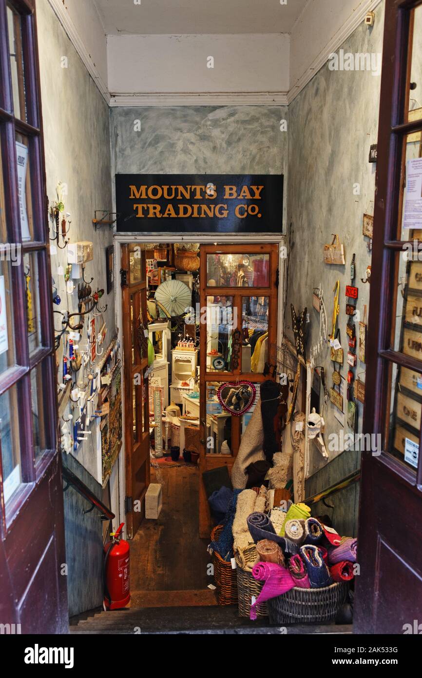 Bay street trading co hi-res stock photography and images - Alamy