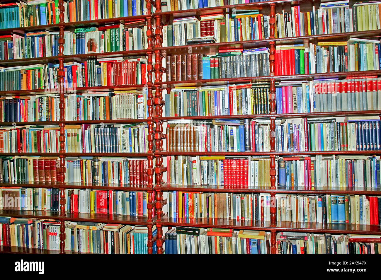 Covered books brown paper hi-res stock photography and images - Alamy