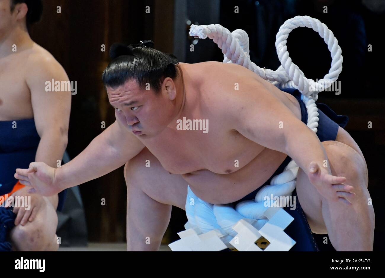 Tokyo, Japan. 07th Jan, 2020. Mongolian grand sumo champion Yokozuna ...