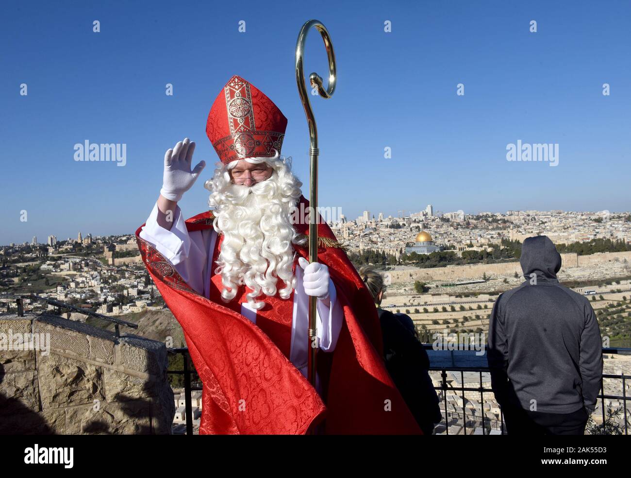 Charles w howard santa claus school hi-res stock photography and images ...