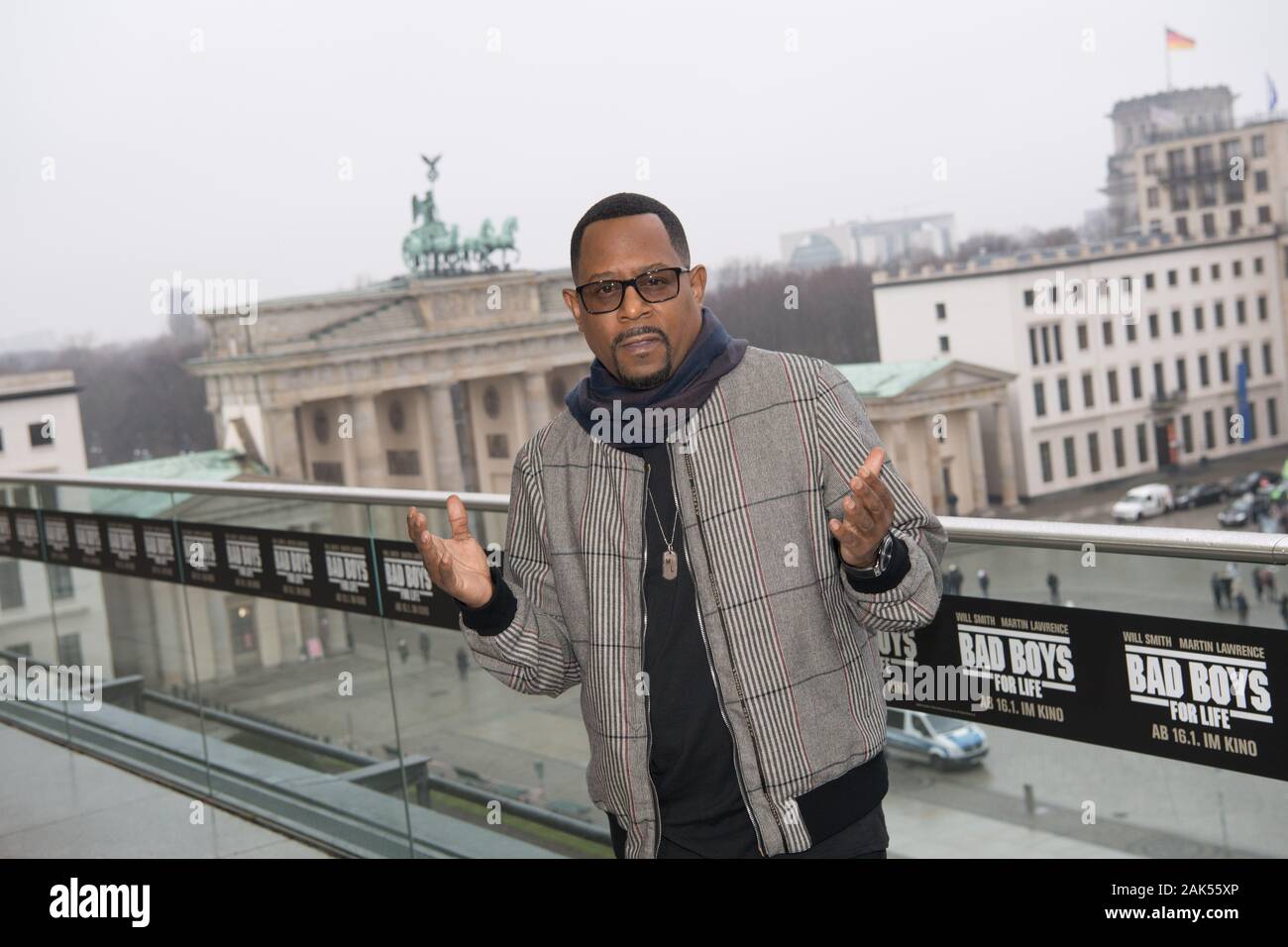 Berlin, Germany. 07th Jan, 2020. The actor Martin Lawrence comes to a ...