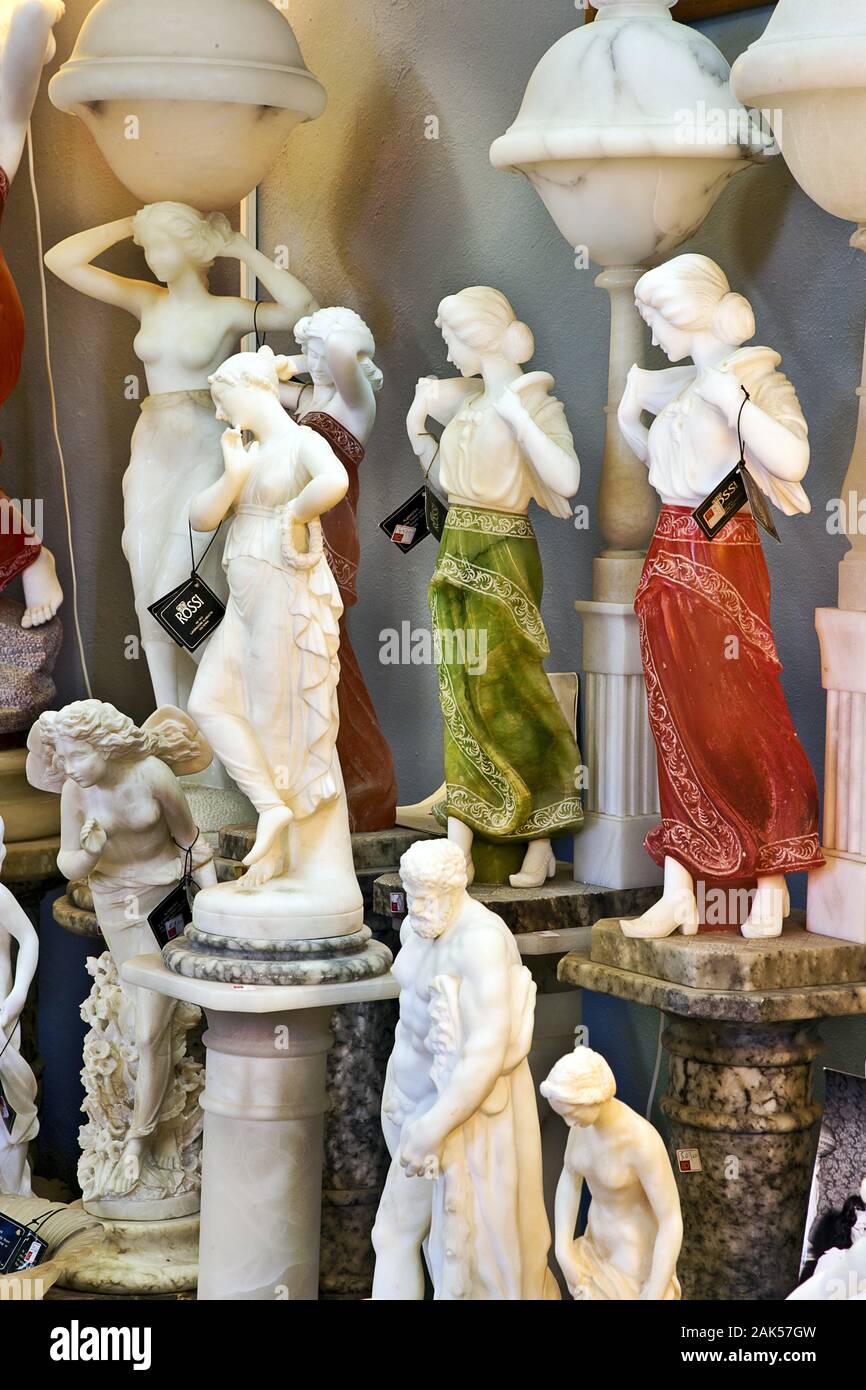 Volterra alabaster hi-res stock photography and images - Alamy