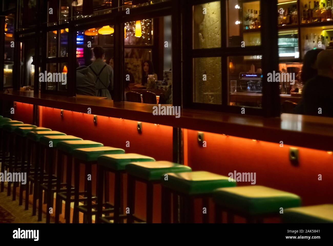 Vintage bar stools hi-res stock photography and images - Alamy