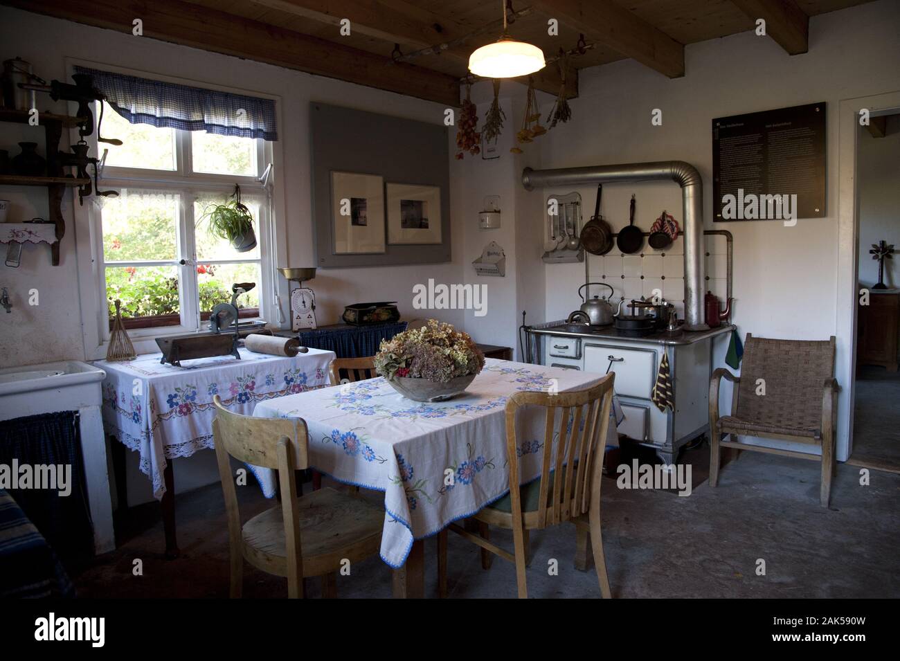 Bauernstube hi-res stock photography and images - Alamy